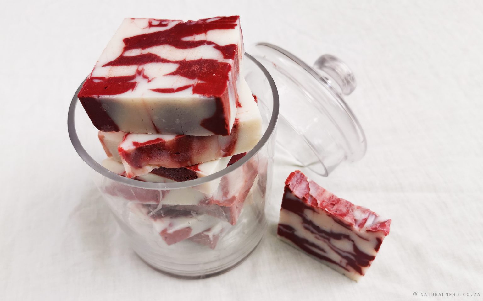 Candy Cane Soap Bar – Natural Nerd | Free DIY Recipes For Your Body & Home
