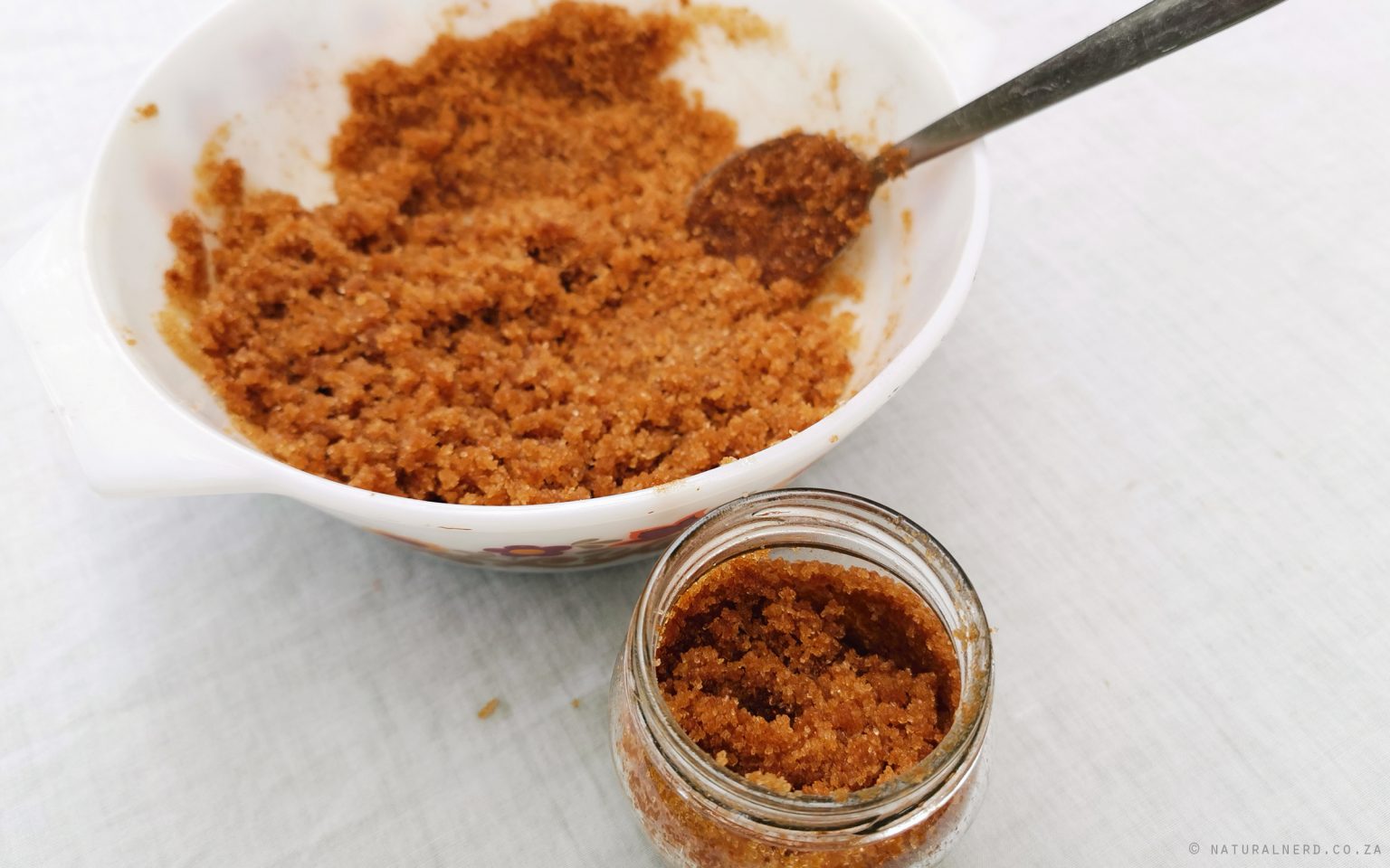 Gingerbread Body Scrub – Natural Nerd | Free DIY Recipes For Your Body ...